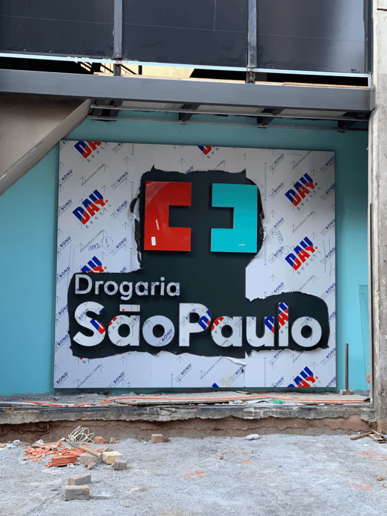 Entenda por que o letreiro em ACM é sucesso em fachadas comerciais ...